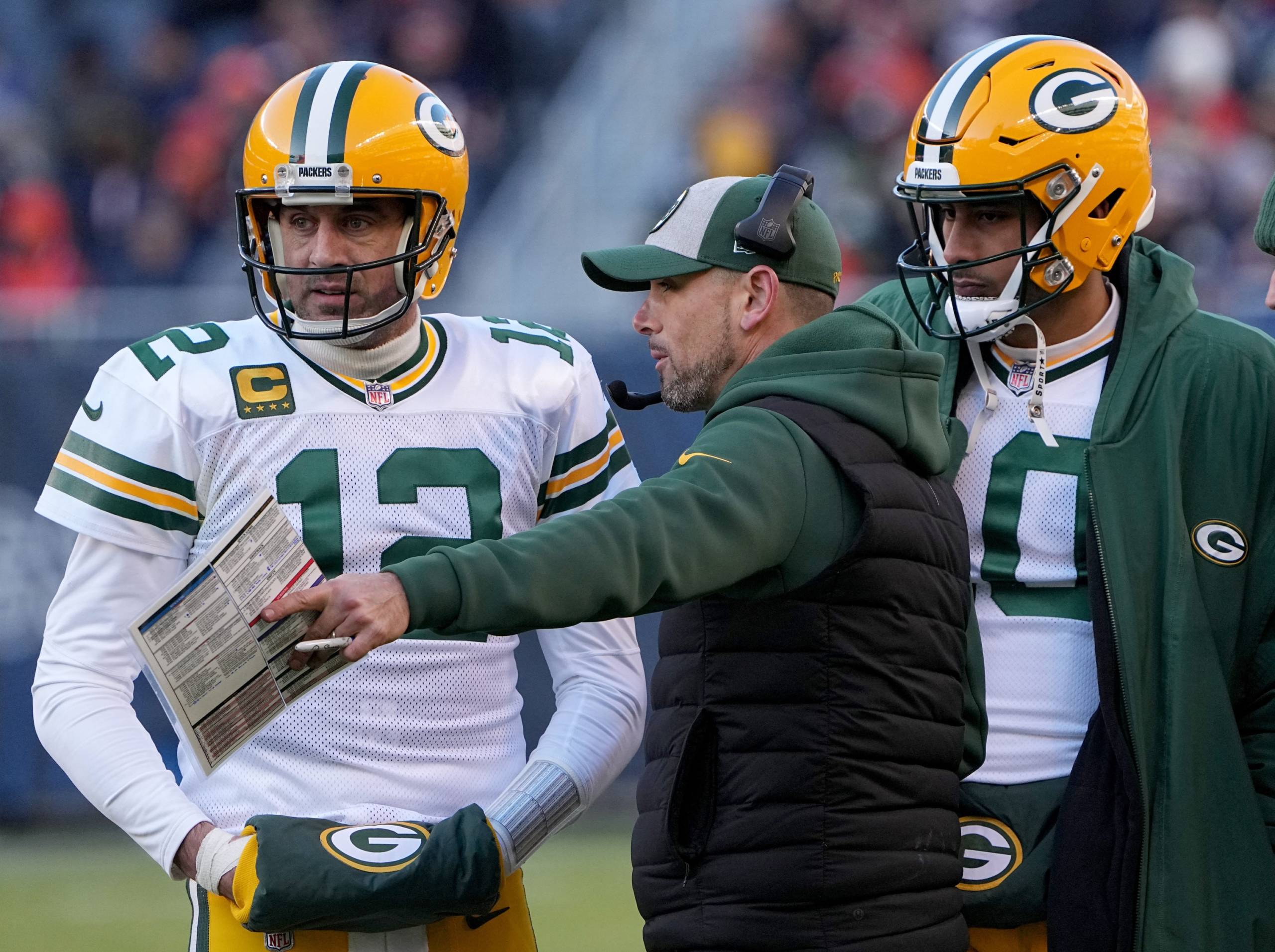 Kurt Warner Perfectly Defends Aaron Rodgers - Zone Coverage