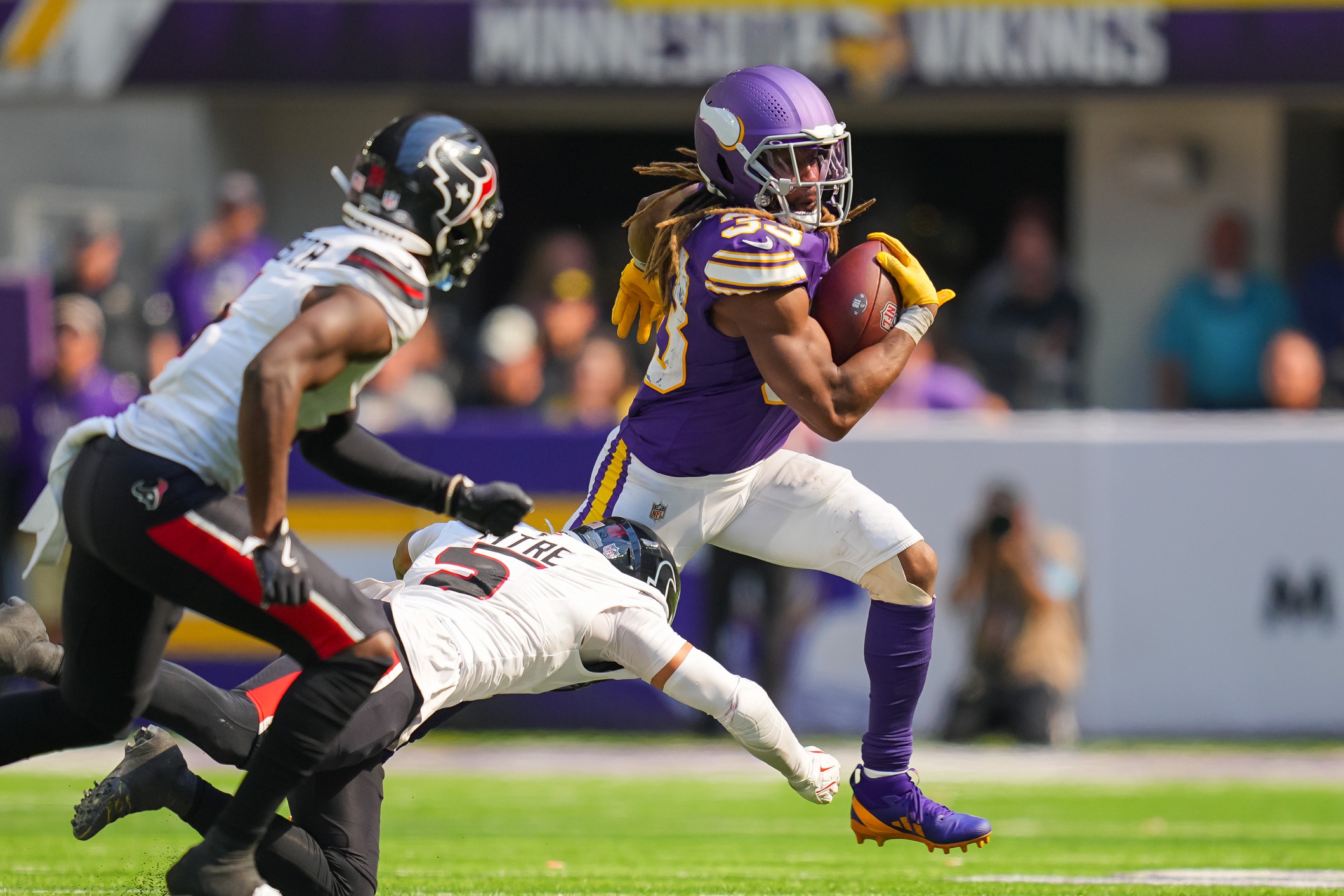 Kevin O'Connell Has Used the Run Game To Neutralize Minnesota's Biggest ...