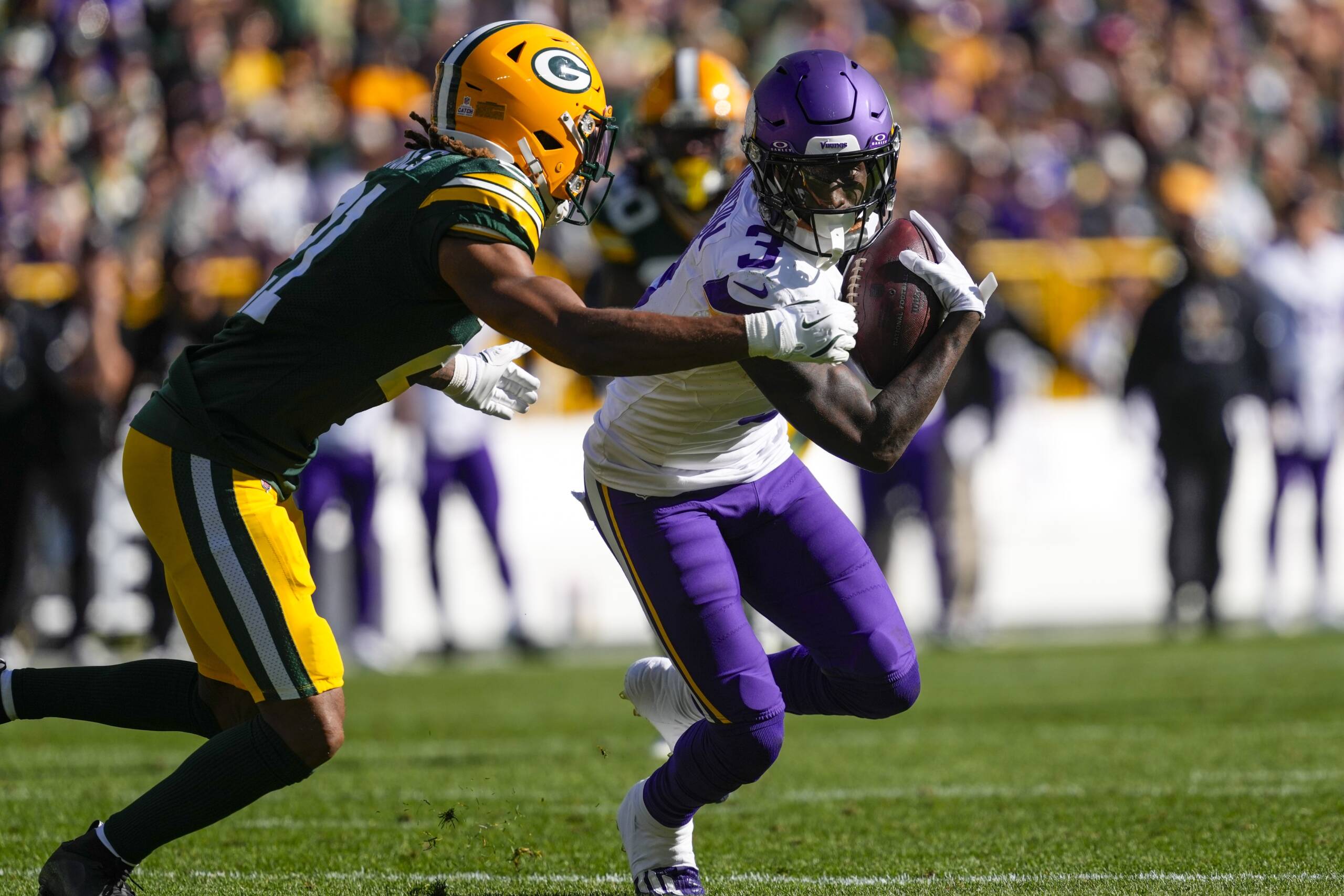 Can Green Bay's Corners Get Right Against the Rams? - Zone Coverage