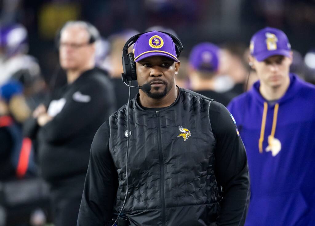Grading the Minnesota Vikings' 2024 Season: Defense and Overall Performance - Zone Coverage