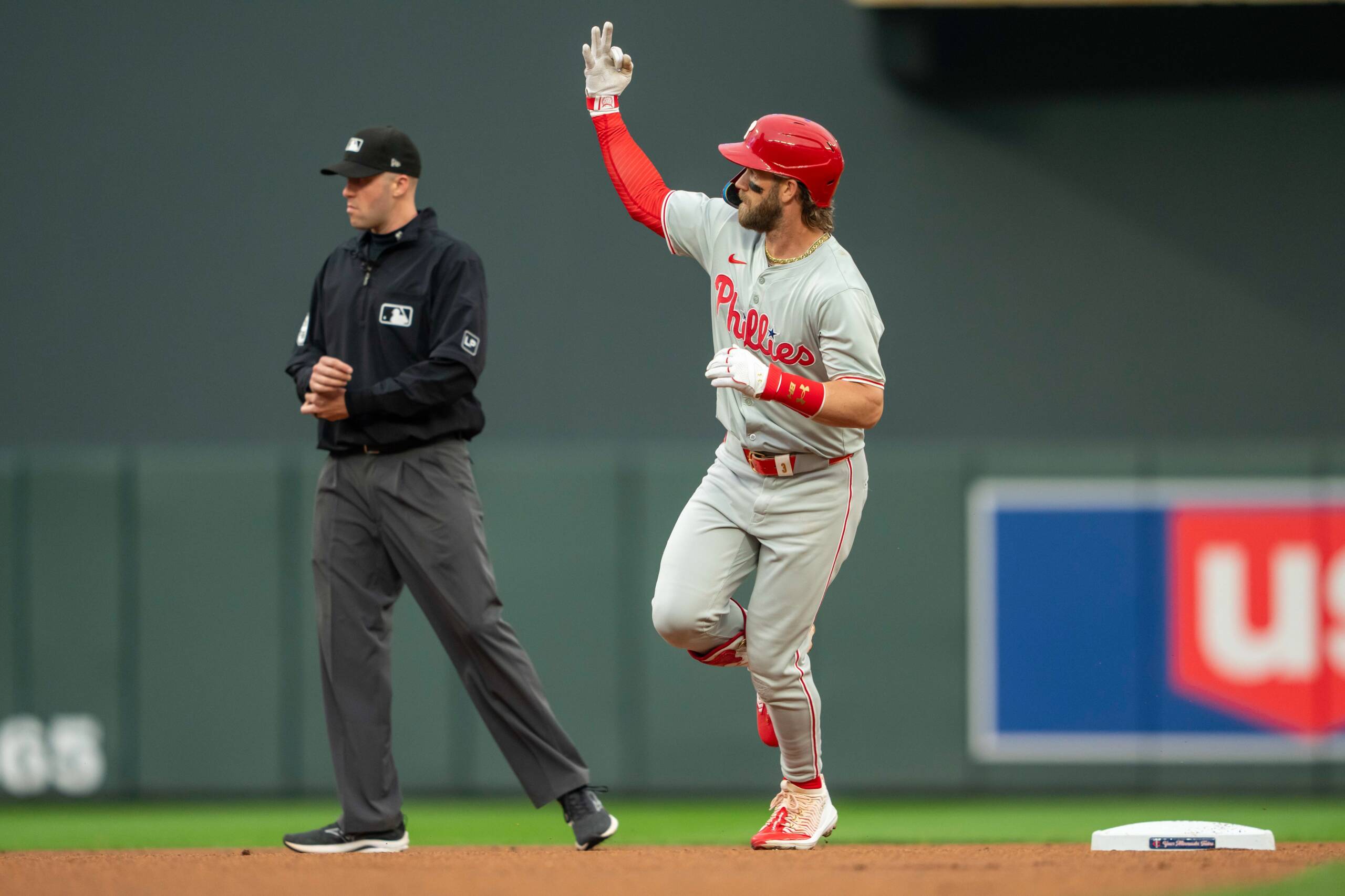 The Twins Just Became Bryce Harper's Favorite Team - Zone Coverage