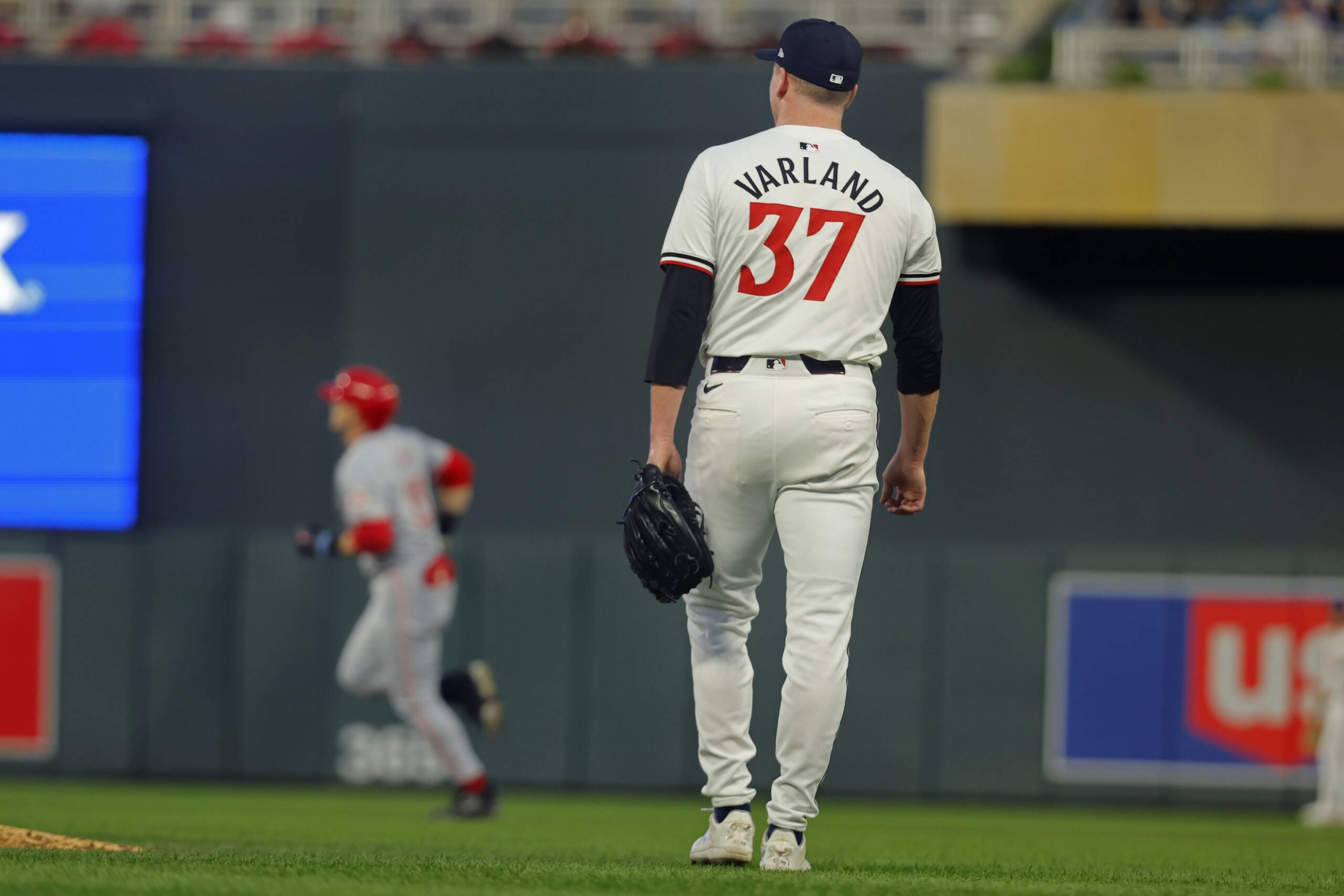 The Twins Concocted A Lethal Medicine Cocktail At the Deadline - Zone ...