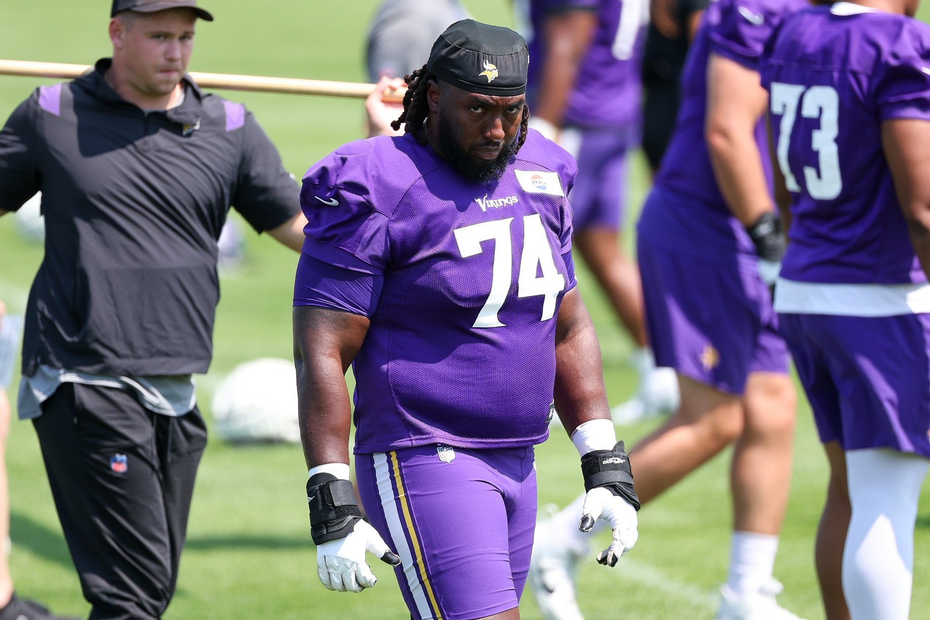 The Vikings Still Have One Glaring O-Line Issue To Address - Zone Coverage