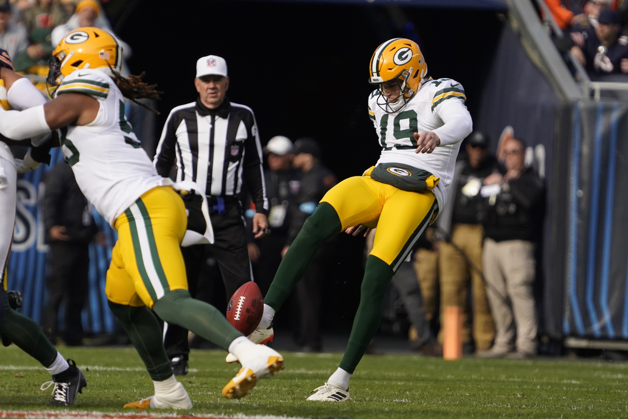 Daniel Whelan Has Become Green Bay's Most Underrated Weapon - Zone Coverage