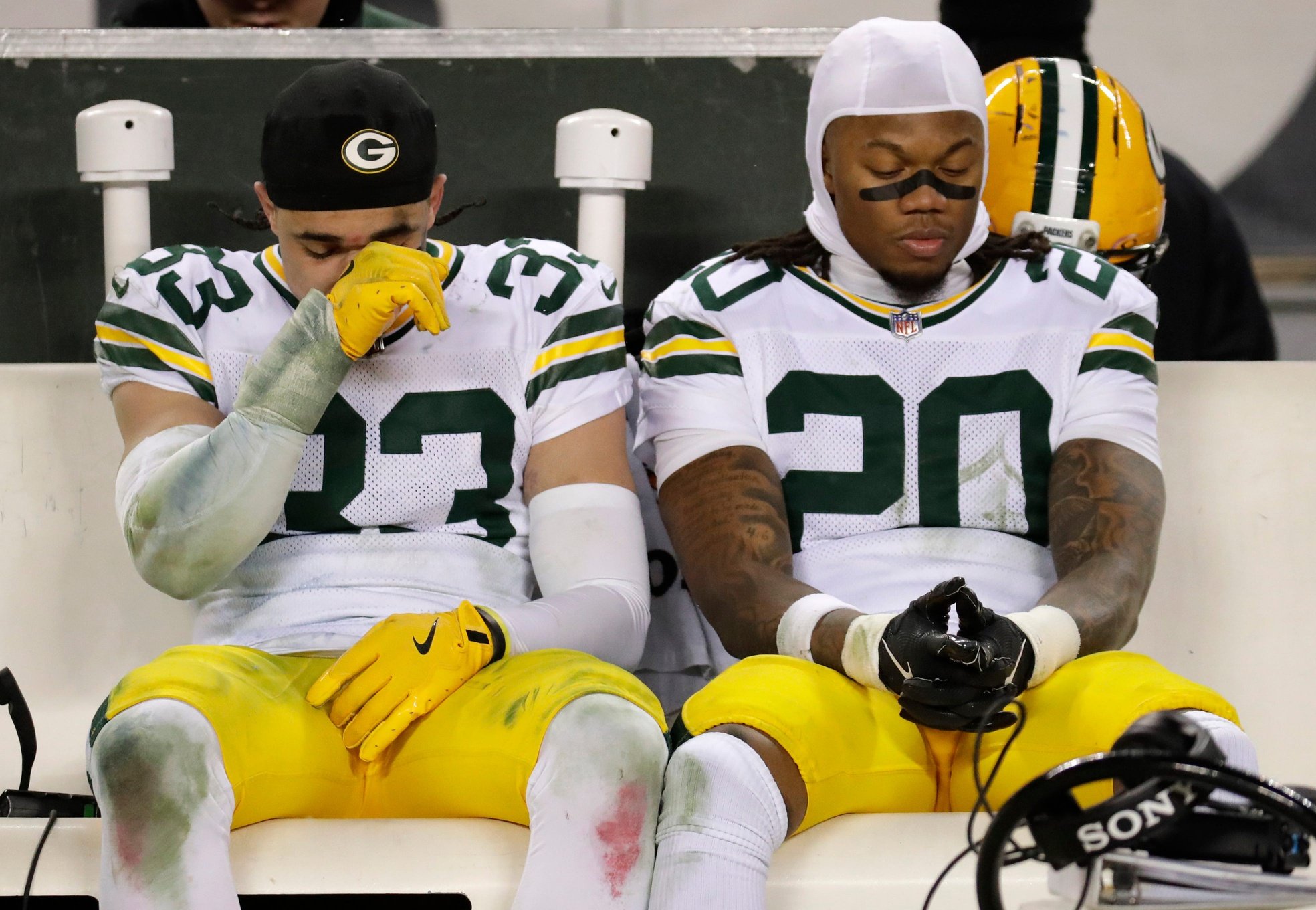 Don't Forget That Green Bay's Defense Did More Than Enough For Three Quarters - Zone Coverage